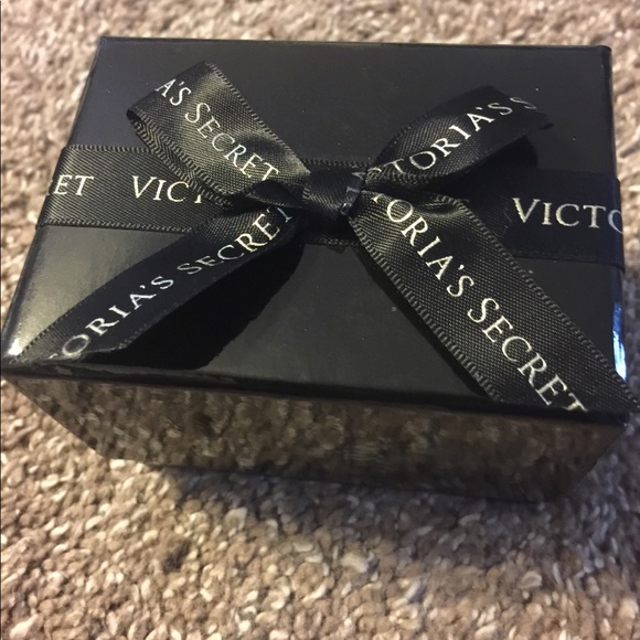 Victoria's Secret | Jewelry | New In Box Victorias Secret Cuff Bracelet ...